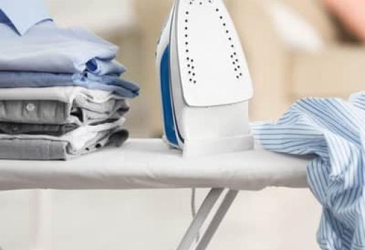 clean clothes iron