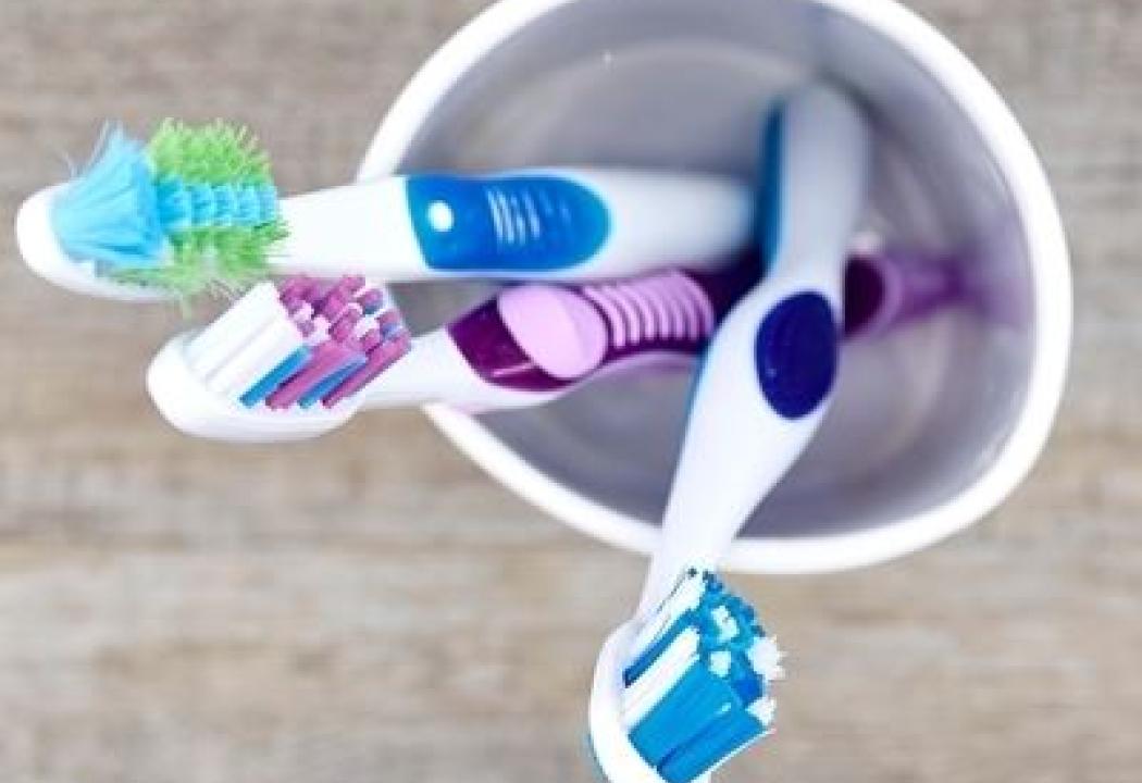 How To Clean Toothbrush Holder | Merry Maids